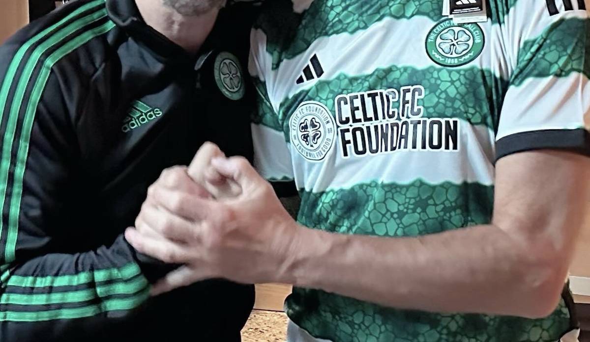 James Bond is Green and White; 007 Pictured With Celtic Shirt - Celts ...