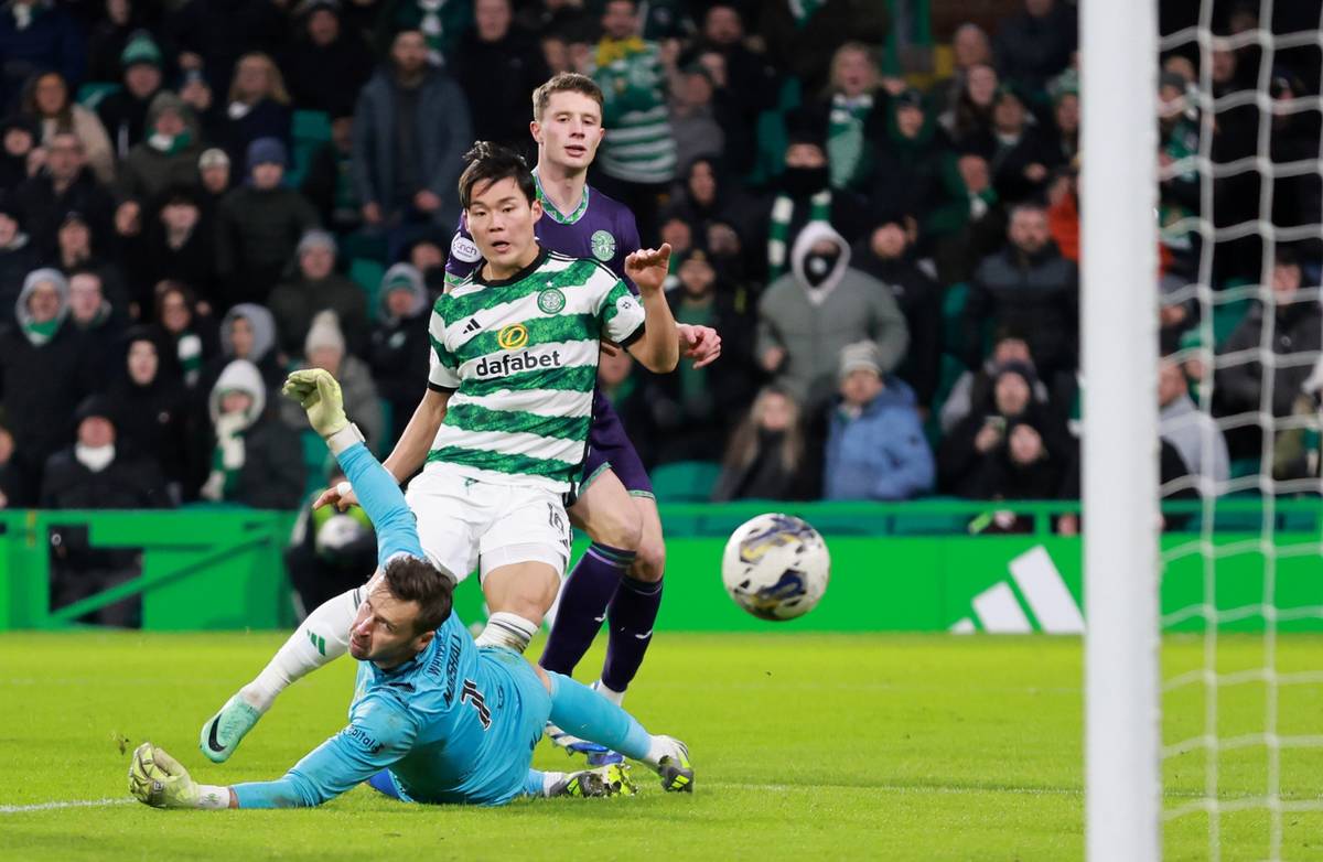 Oh Hyeon-gyu nets double as leaders Celtic ease past Hibernian - The42 ...