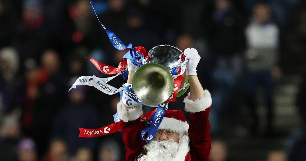 Humourless Celtic fans mercilessly trolled on Hotline but Rangers ...