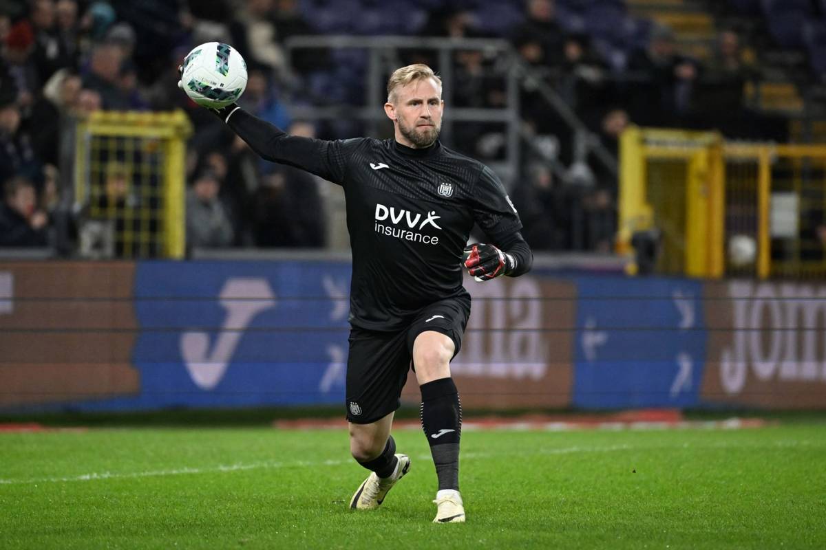 The numbers behind Kasper Schmeichel’s 2023/24 season bode well for ...