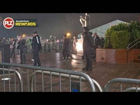 🎥 Celtic Park crowd welcomes Brendan and the team after League Cup ...