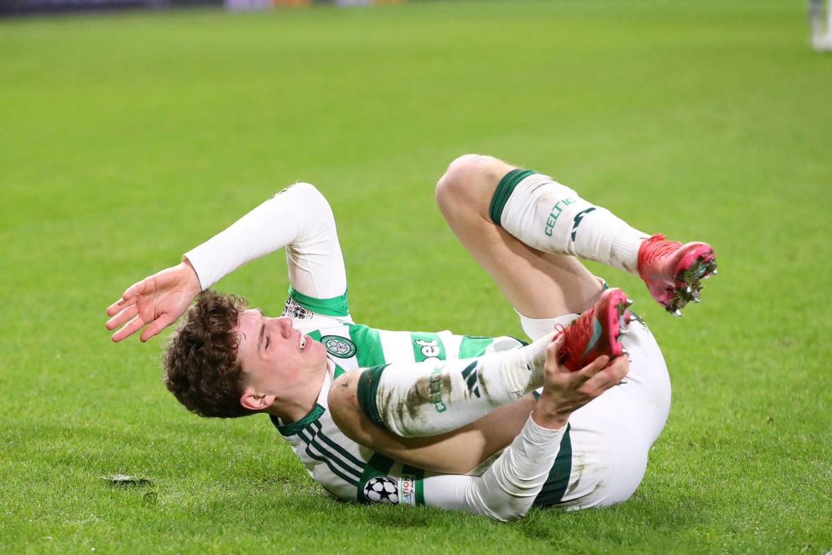 ‘Them’s the rules’ – Joe Hart at odds with pundit over Celtic penalty ...