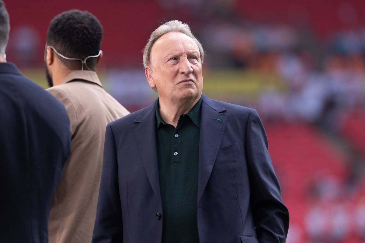 Simon Jordan slams Neil Warnock on what he said about Celtic-Rangers ...