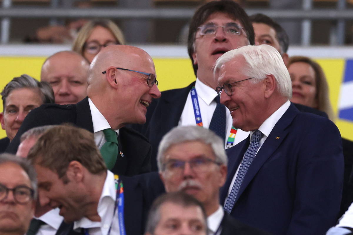 ‘Smirking, patronising tone’ ‘waffling’ ‘distaste for the great ...