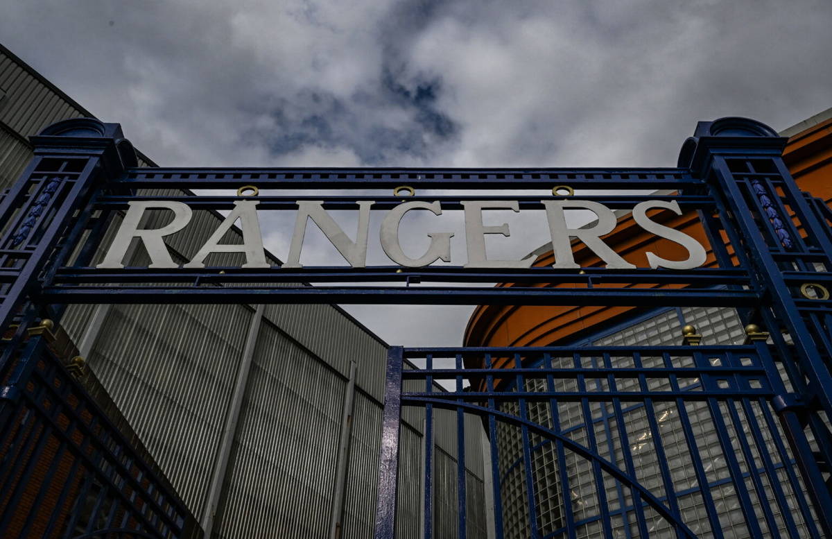Deranged Ibrox fan site pushes £70 million warchest fantasy. - The ...