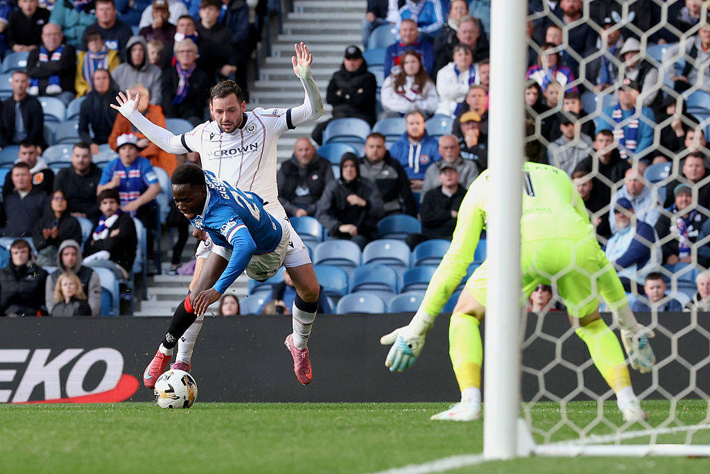 Ex Rangers star makes free transfer as former Ibrox and Celtic ace ...